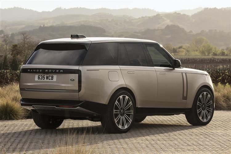 New Land Rover Range Rover P460e review | Exchange and Mart
